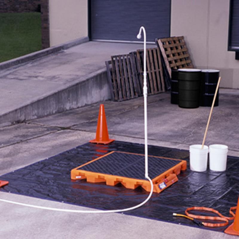 Drip Pans & Spill Containment Trays - Spill Containment | goSafe